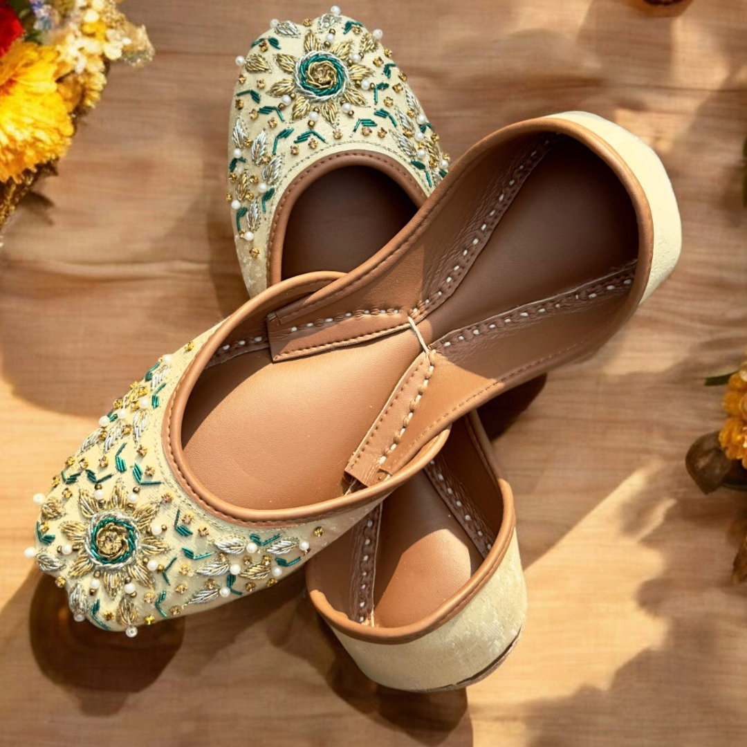 Best Selling Juttis and Khussas | Women's Punjabi Jutti Shoes | Ujaala