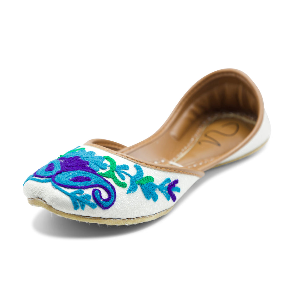 USA's Largest Jutti and Khussa Store | Ujaala Juttis USA